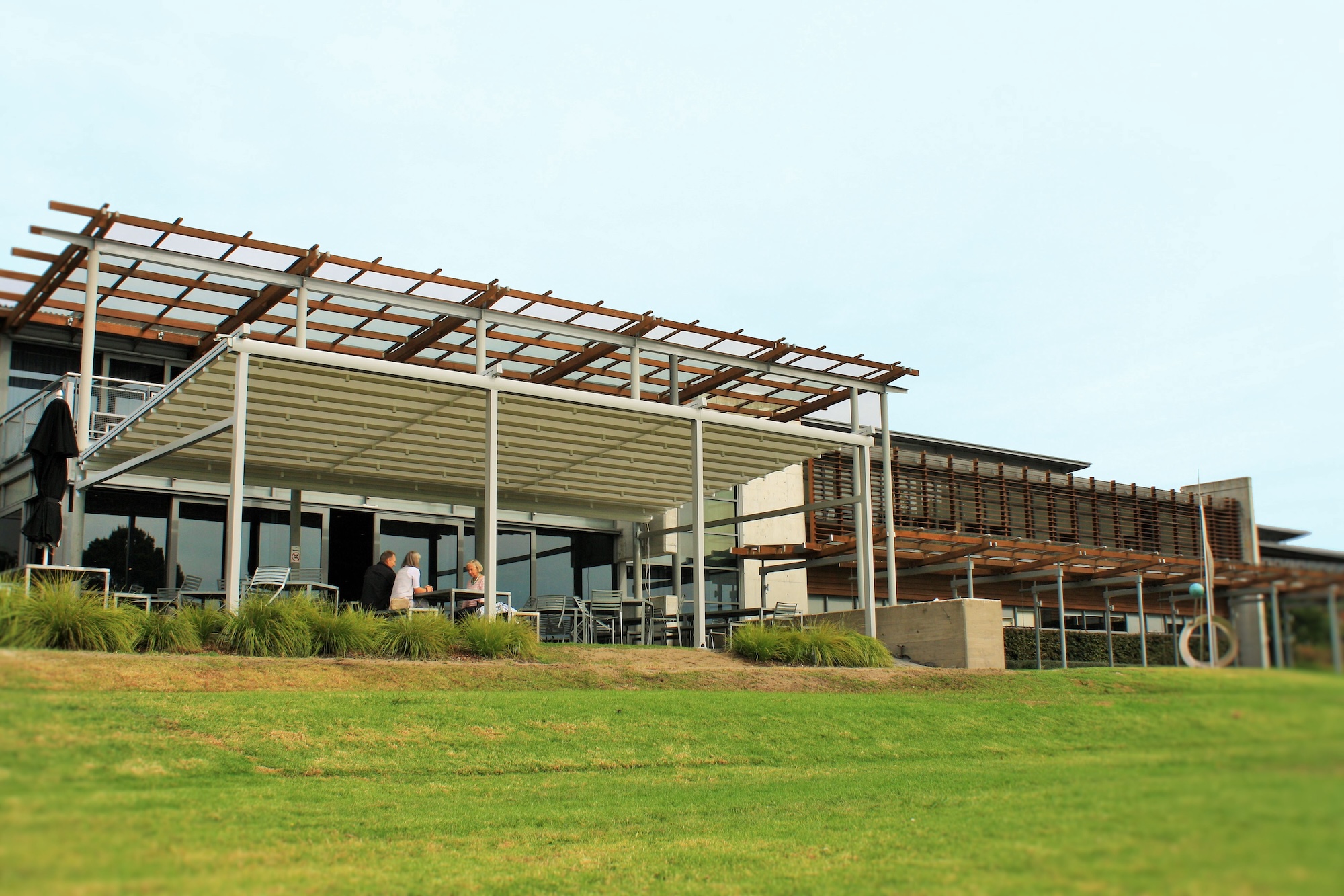 Commercial Outdoor Structures & Landscaping Melbourne | Outdoor Indesign